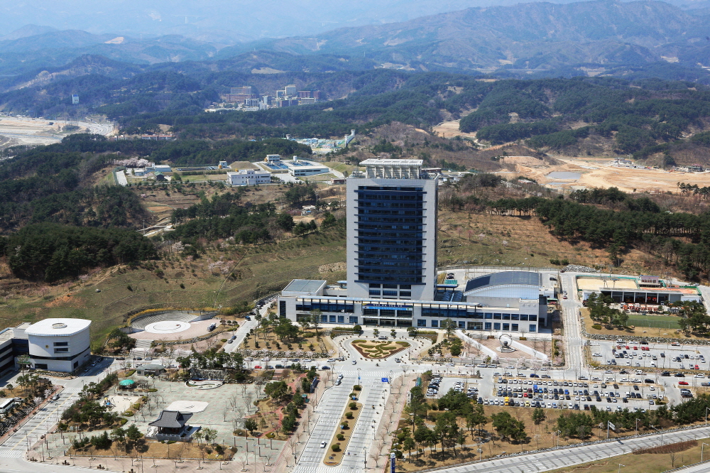 강릉시, 스마트시티 국제표준(ISO 37106)인증 획득 | 뉴스로